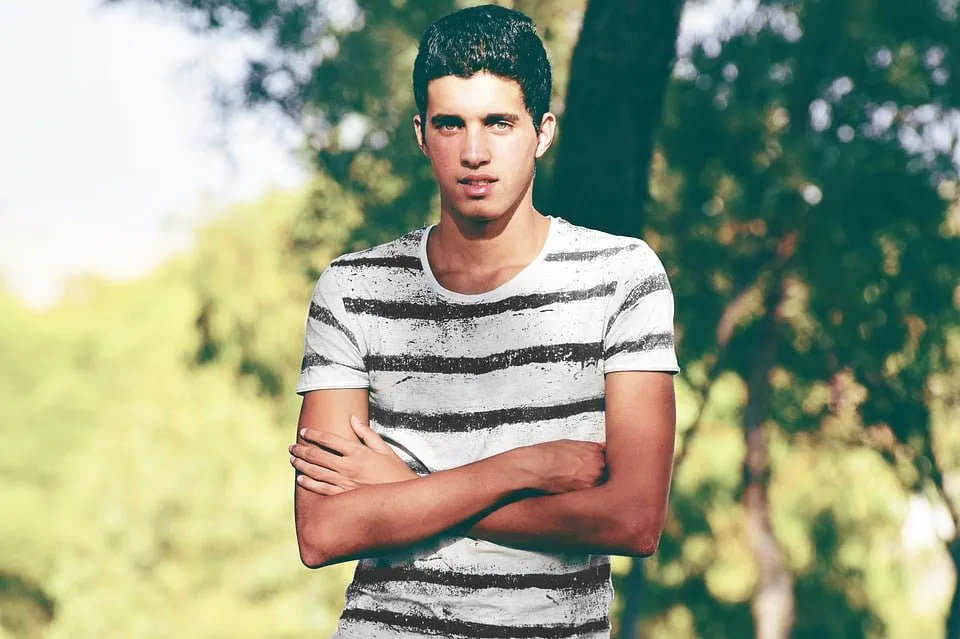 Imberbe: Significado, Ejemplos de Uso y Sinónimos. Qué Significa ...