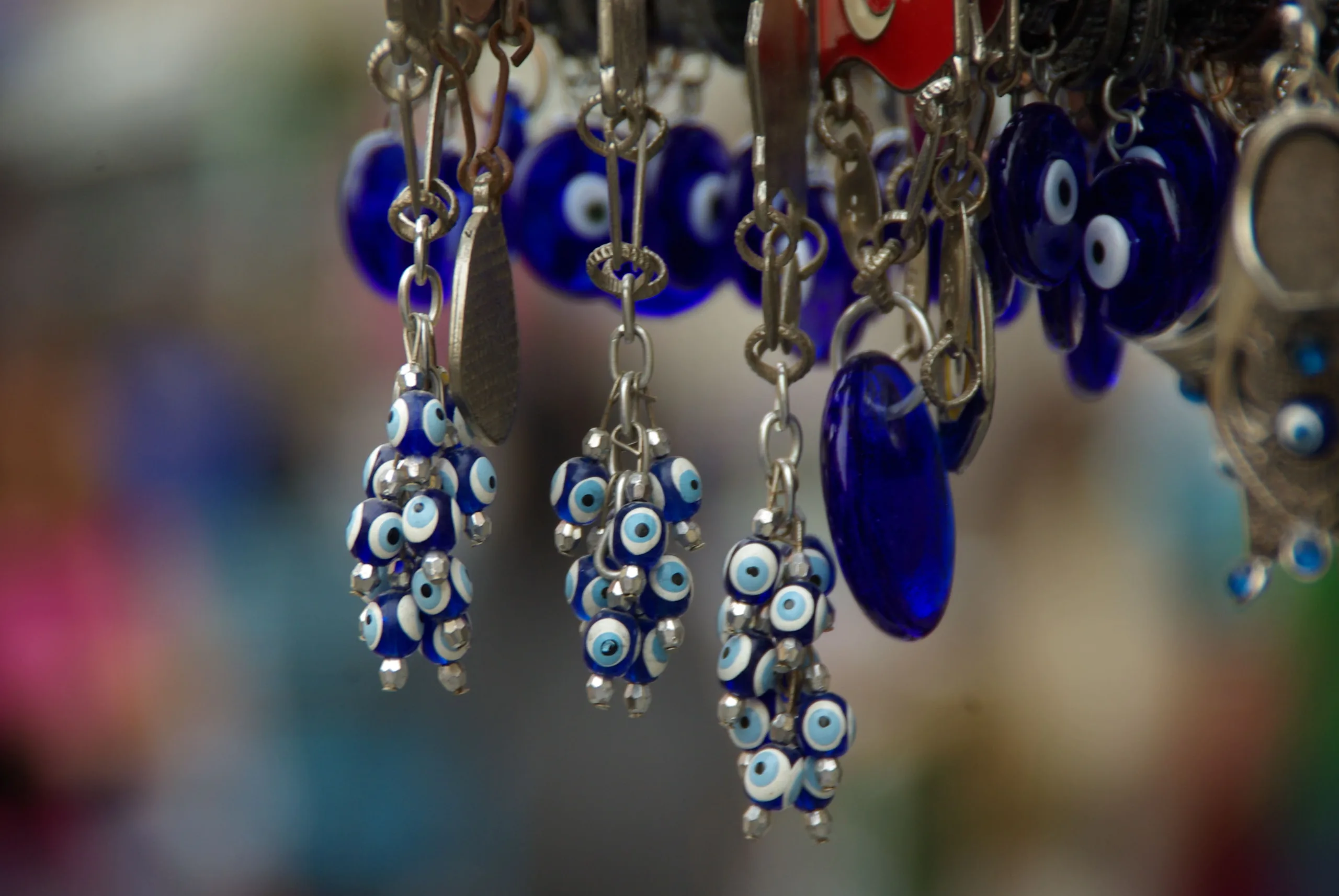 Ojo Turco: Historia, Significado, Colores y Protección contra el Mal de Ojo