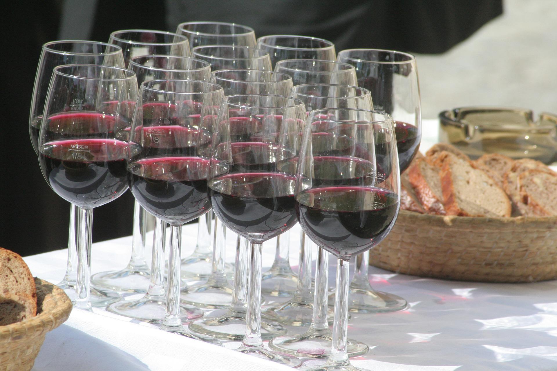 ¿A qué se le denomina Ágape? Formas de amor y tradición cristiana